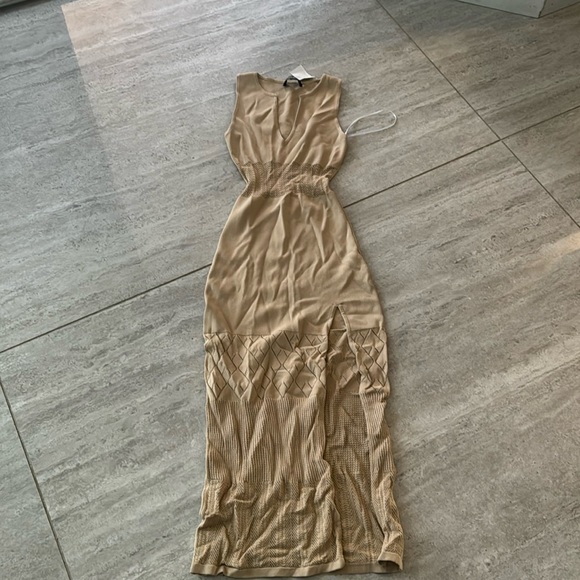 Hera Collection | Dresses | Nwt Hera Collection Tan Color Maxi Bodycon ...